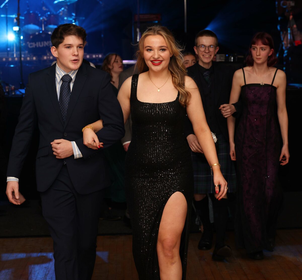 West Coast Today - News - Jingle all the way at High School dance